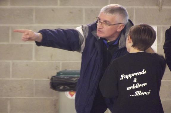 Les jeunes du Fenix Toulouse en stage d’arbitrage - FFHandball