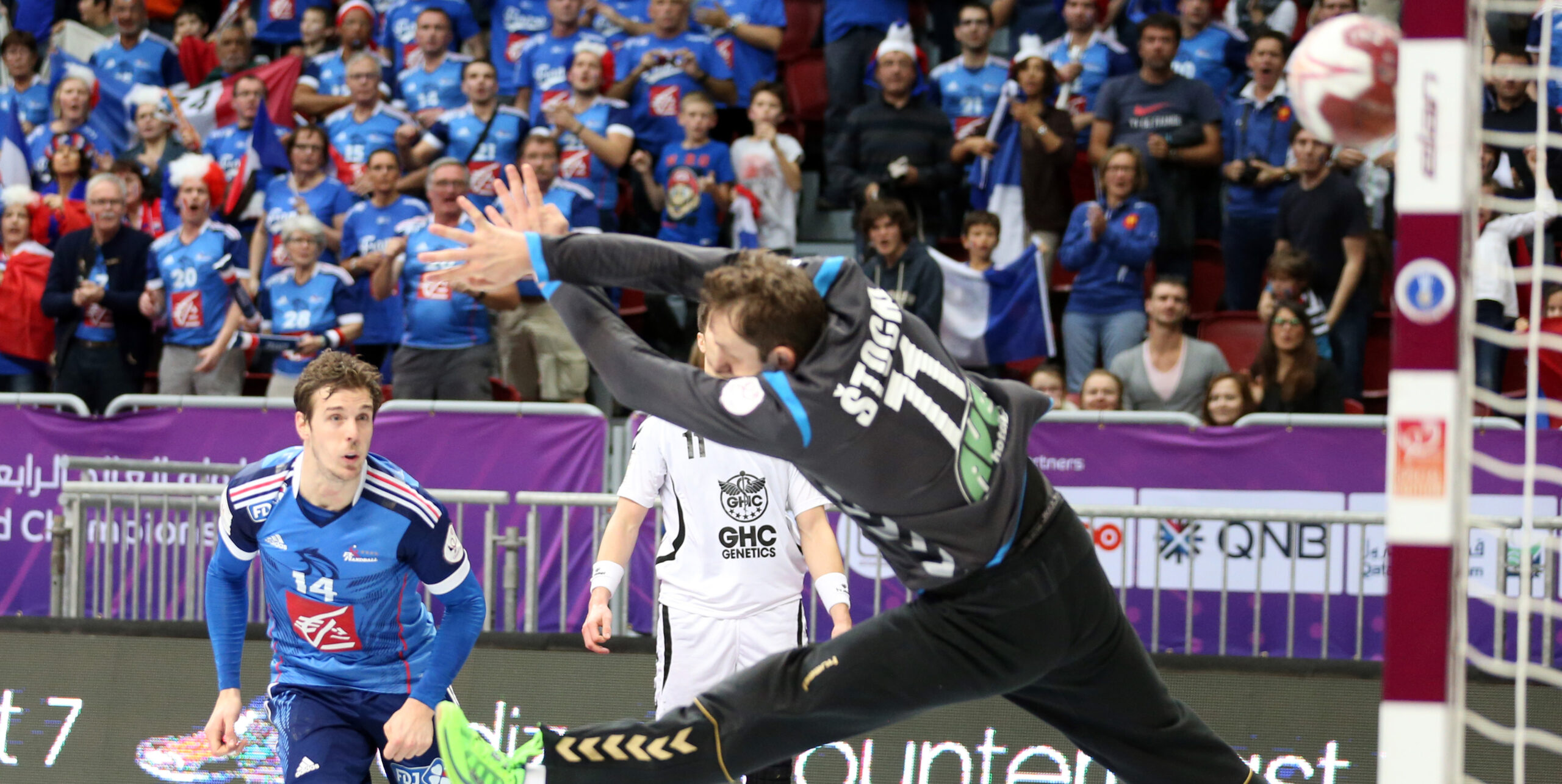 Kentin MAHÉ, le premier - FFHandball