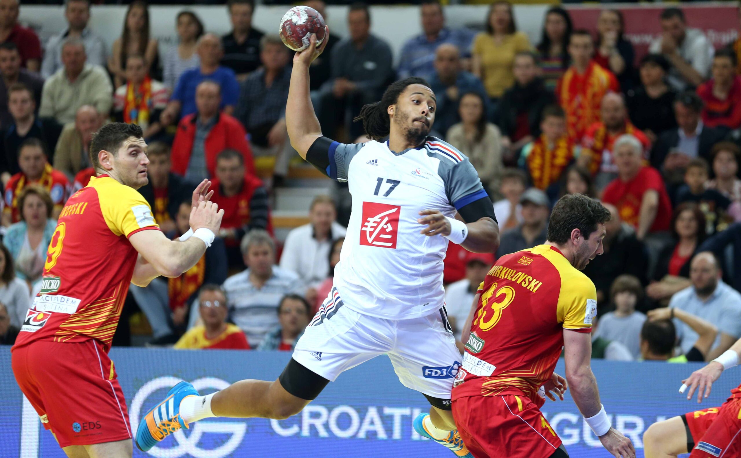 Timothey N'Guessan capitalise - FFHandball