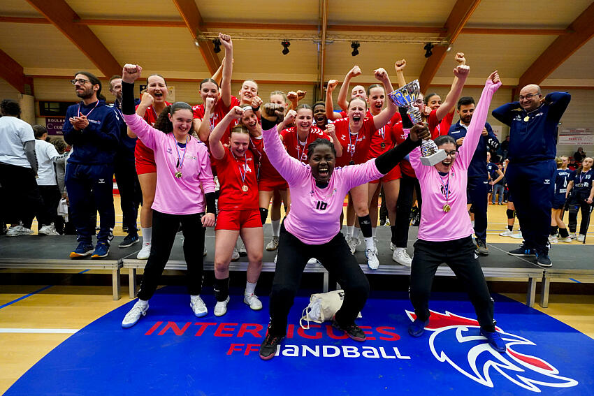 Interligues féminins à Celles-sur-Belle - Bis repetita pour la Ligue Aura - FFHandball