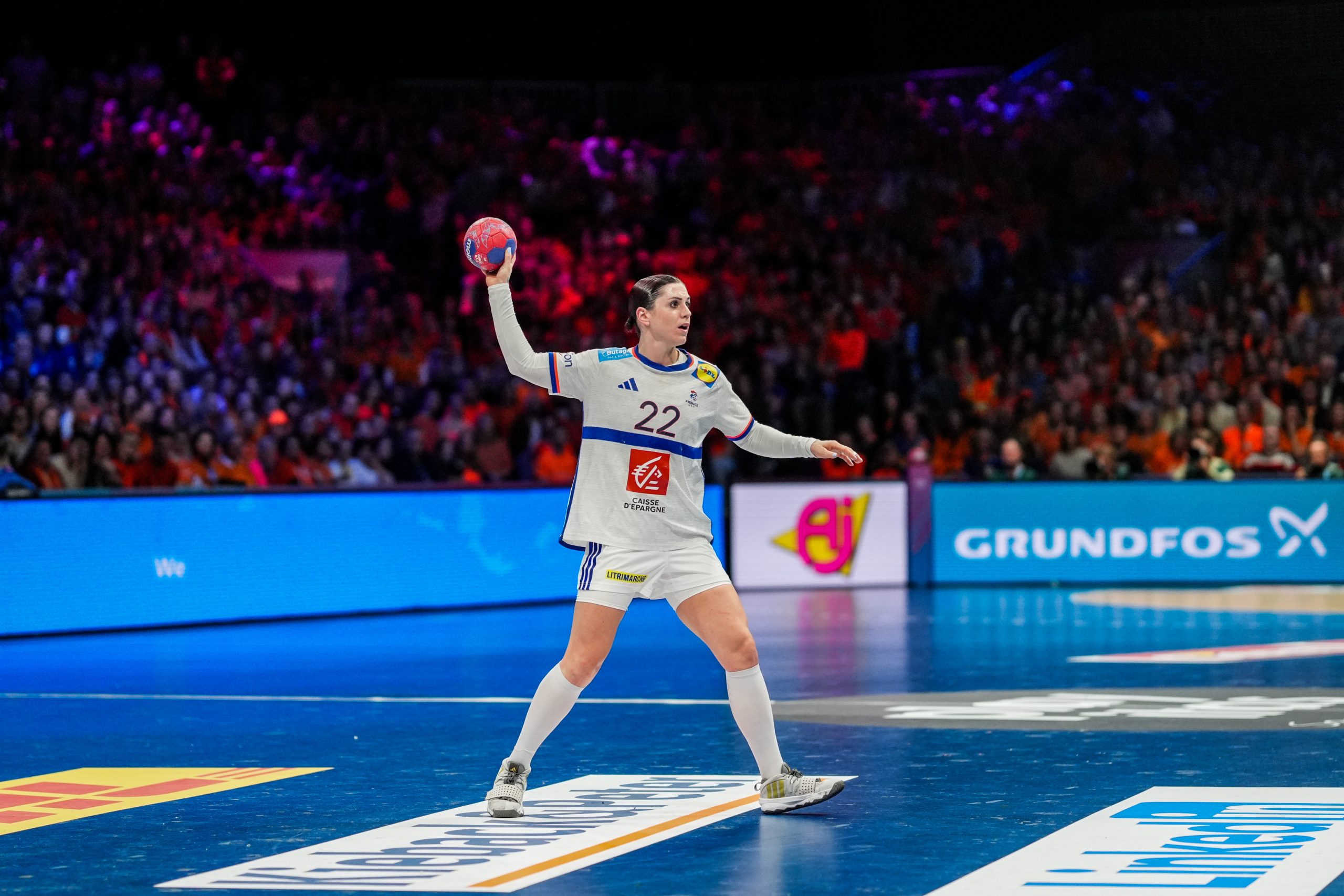 EdFF - MONDIAL IHF 2025 - Battues par les Pays-Bas, les Bleues ...